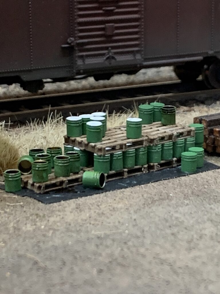 5 Gallon Closed Pails Unpainted - Closed Tops in packs of 12 - Each one ...